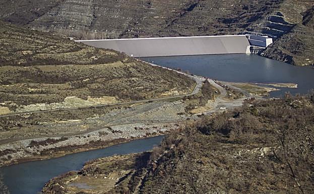 La CHE suspende de forma indeterminada la puesta en carga de la presa de Soto-Terroba | La Rioja